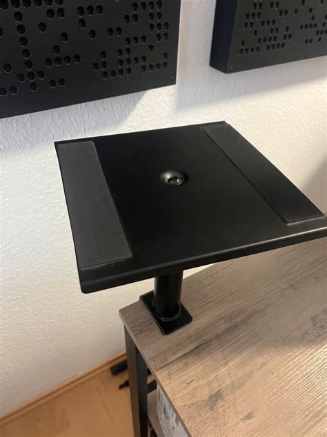 2 Desktop Monitor Tischstativ Für Monitorlausprecher In Baden