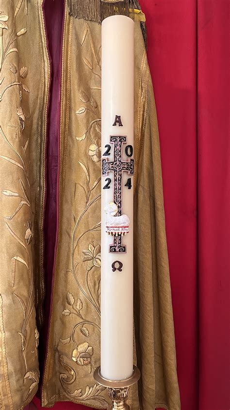 Cierge Pascal 2024 Cathédrales