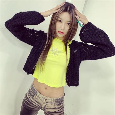 Erotic Kpop Girl