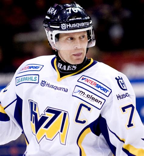 Johan Davidsson Stats Contract Salary And More