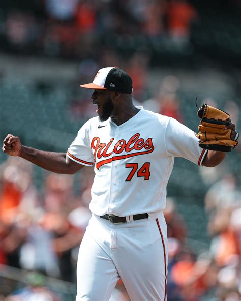 Baltimore Orioles On Twitter Friday Mood 😤 Awiejkcjub
