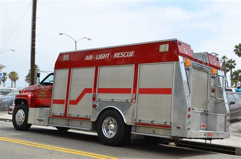 Santa Monica Fire Department Smfd Air Light Rescue Truck… Flickr