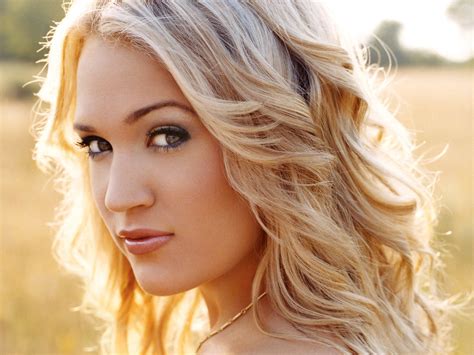 Carrie Underwood Wallpaper And Background Image 1600x1200 Id563238