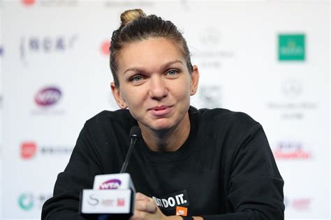 Simona Halep Delighted To Surpass Idols As World No 1 But Unsure If She