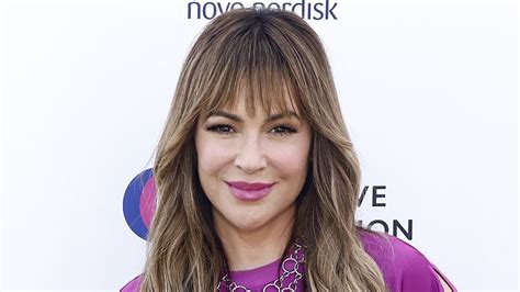 Alyssa Milano Hair 2025 Que Devient Alyssa Milano Uajet