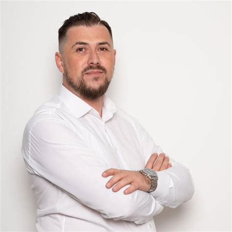 Mariș Marius Cristian Marismarius83 • Threads Say More