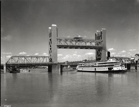 Tower Bridge Sacramento History