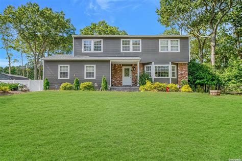 28 W Margin Drive Shirley Ny 11967 Mls L3580735