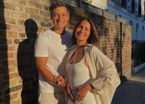 Iza Calzado Hindi Feel Magpa Gender Reveal Party Bakit Kaya Bandera