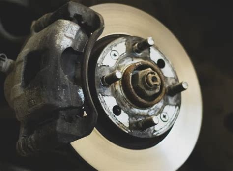 How To Remove Rust From Brake Rotors In Your Garage