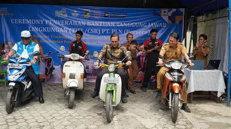 Investasi Masa Depan Pln Salurkan Bantuan Csr Ke Smk 3 Palu Dprd