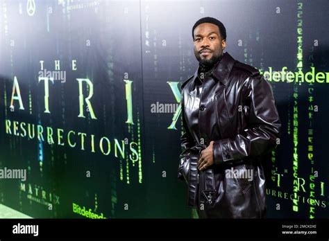 Yahya Abdul Mateen Ii Arrives At The Premiere Of The Matrix