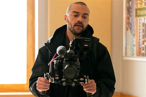 Jesse Williams Was Howling At Greys Reference On Omitb