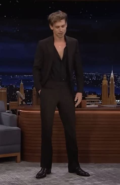 Austin Butler All Black Suit Classy All Black Suit Stylish Mens