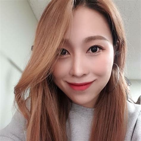 Songmina Threads Say More