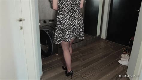 While Stepmom Was Doing Laundry I Fastened My Cock To Her Rump In