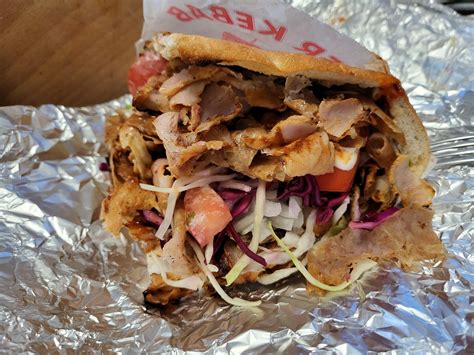 Morgens Halb Zehn In Ostdeutschland Großstadt Nahe Polen 6€ Rdoener