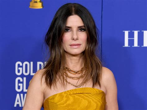 Sandra Bullock Body Measurements