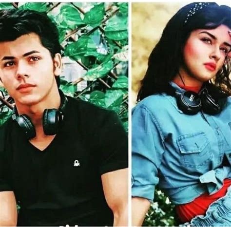 Pin De Rupal Chudasama En Avneet Kaur