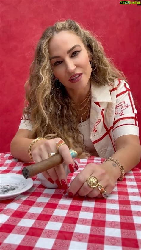 Drea De Matteo Instagram The Hbo ® Original Sopranos And Tombolo Go