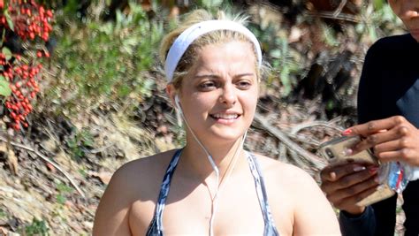 Bebe Rexha Goes Makeup Free And Rocks Bikini On Beach In Hawaii
