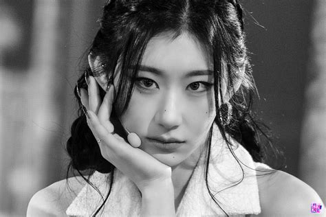 221211 Itzy Chaeryeong Cheshire At Inkigayo Kpopping