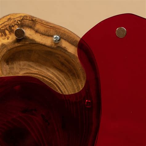 Red Plexiglass Cover For Small And Medium Nests Foranto