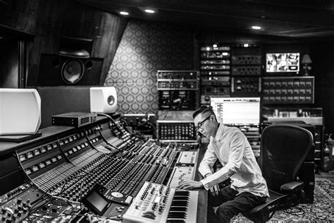 Kef Khalil Fong 方大同 對於音樂的執著，就如 Kef