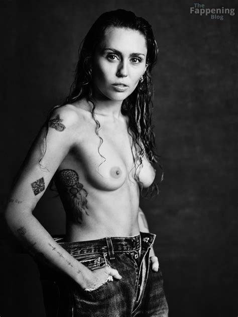Miley Cyrus Nude And Sexy Perfect Magazine 51 Photos Thefappening