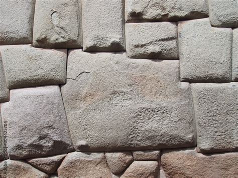 12 Sided Inca Hatunrumiyoc Stone Twelve Angled Stone La Piedra De Los Doce Angulos Of The