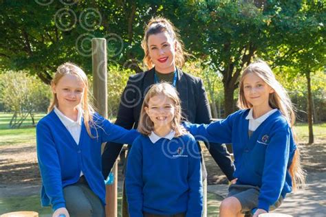 39575906 Sarah Clayton With Freja Tullullah And Chloe Woolpit Academy Primary School Have Been
