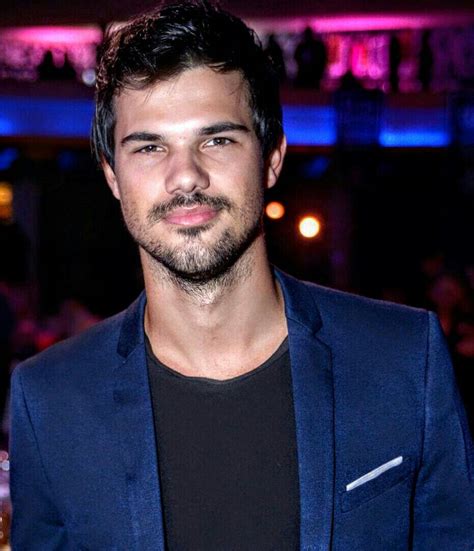 Taylorlautner Taylor Lautner Celebrities Male Tyler Lautner