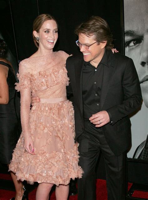 Oppenheimers Matt Damon Dishes On Unforgettable Kiss With Scarlett