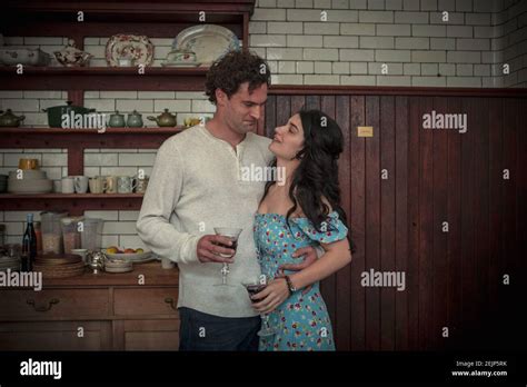 Behind Her Eyes From Left Tom Bateman Eve Hewson Season 1 Ep 106