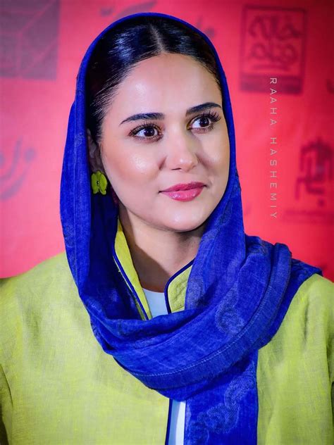 پریناز ایزدیار در اکران مردمی زن و بچه در نیایش مال عکس