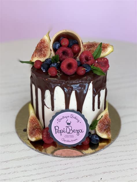 Mini Cake Passion Pepi Beza Boutique Baking