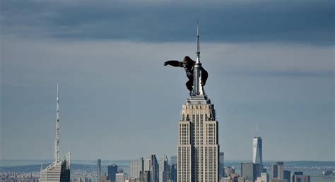King Kong Empire State Building In April Of 1983 An 84 Foot