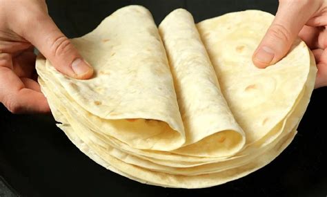 طرز تهیه نان ساده انگلیسی در خانه با آرد و شیر فیلم