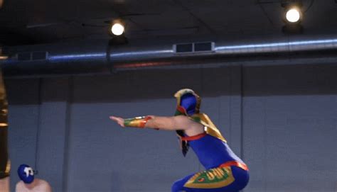 Matt Makowski Introduced In The Best Way Rwrestlewiththepackage