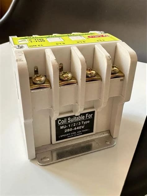 30 Amp Auxiliary Switch Mu G10 At ₹ 110 In New Delhi Id 22419886762