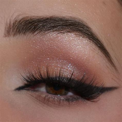 Siren Eye Makeup 25 Captivating Ideas For Dark Smokey And Everyday Looks