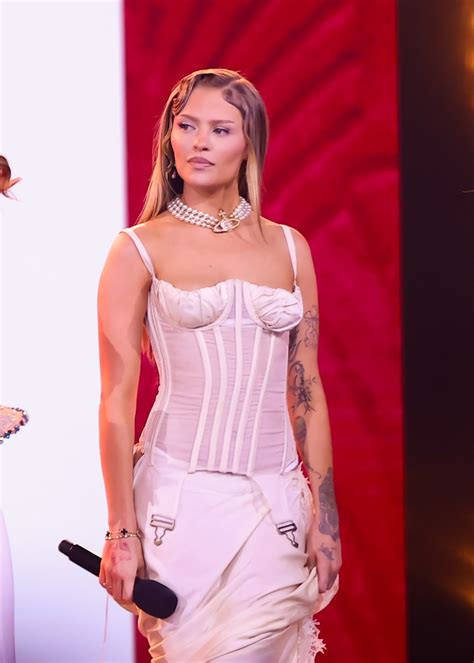 Tudo Sobre Os Looks De Luísa Sonza Para O Grammy Latino 2024