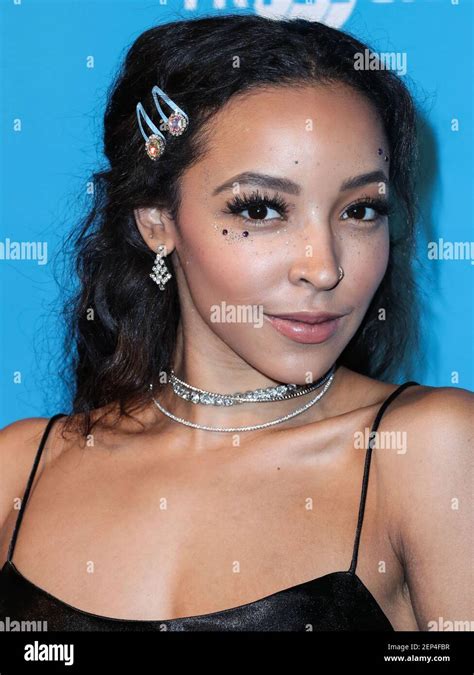 West Hollywood Los Angeles California Usa October 26 Singer