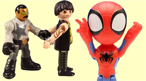 Spidey Solves A Mystery In The Museum Spidey And His Amazing Friends