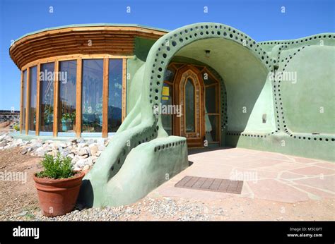 Earthship 7 Reasons Why Earthships Are Awesome Off Grid World