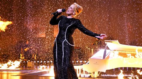 Adele Bids A Tearful Farewell To Las Vegas Audience On Final Night Of