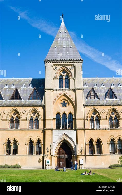The Oxford University Museum Of Natural History And Pitt Rivers Museum