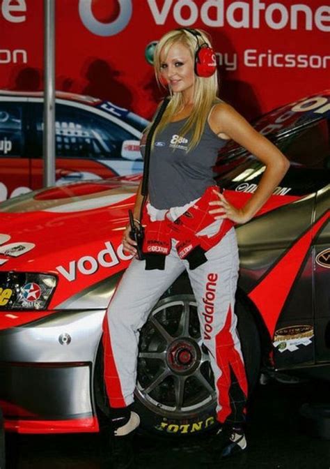 Formula 1 Pit Babes ~ Travel Tans Pic