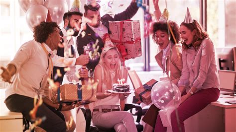 Funny Office Birthday Decoration Ideas Funny Birthday Party