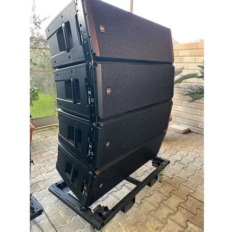 Rcf Hdl 50 Line Array System Complete Set Used Good Condition £